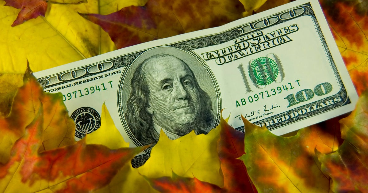 7 financial pitfalls to avoid this fall