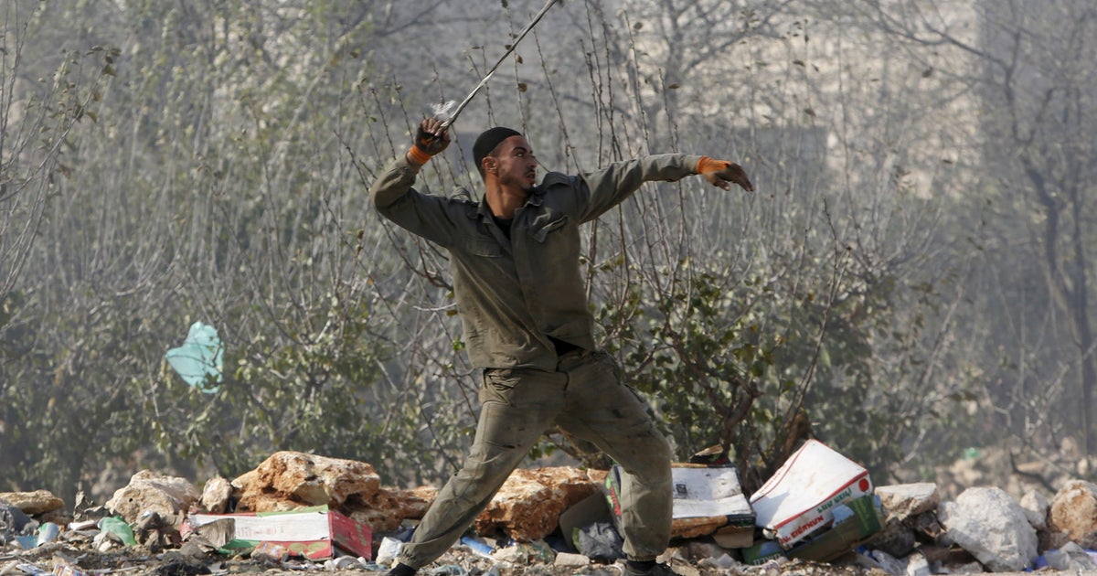 Israel toughens sentences for Palestinian rock throwers - CBS News