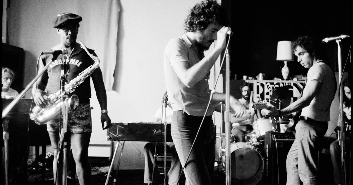 The Boss, the band and "this girl Barbara": Behind the making of "Born ...