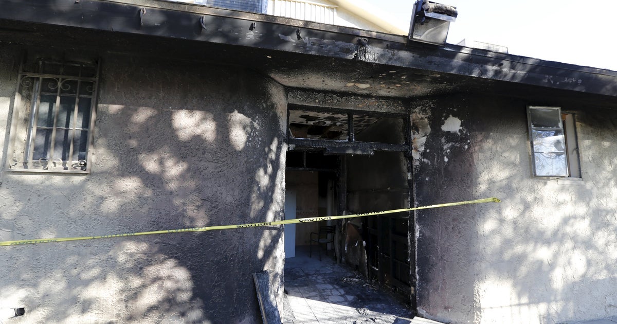 Man accused of hate crime, arson in California mosque fire - CBS News
