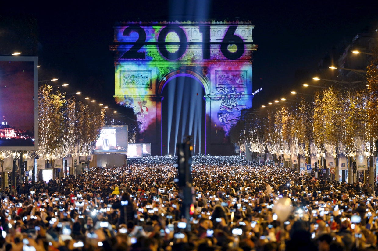 2016: Ringing in the New Year around the world