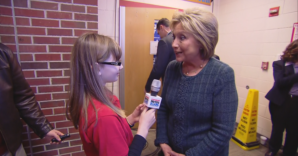 Junior journalists hit the 2016 campaign trail - CBS News
