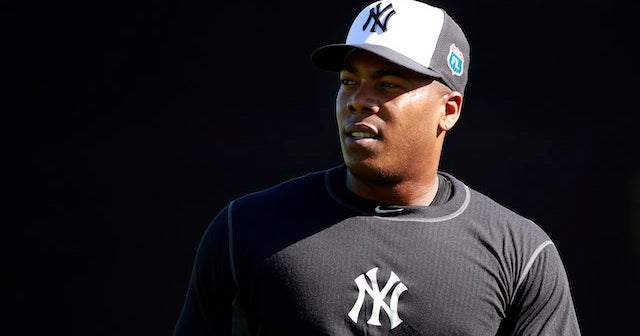 Yankees closer Chapman agrees to accept 30-game suspension - CBS News