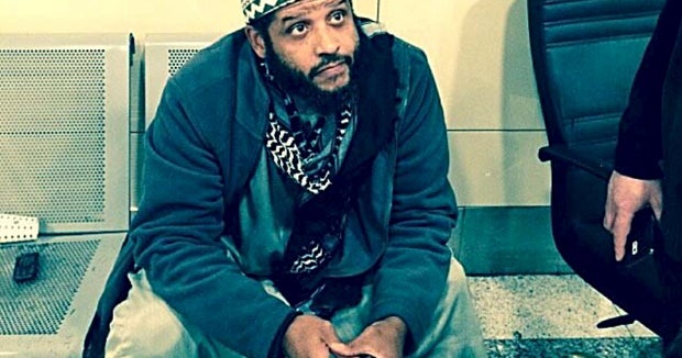 Tairod Pugh, U.S. Air Force veteran charged with trying to join ISIS ...