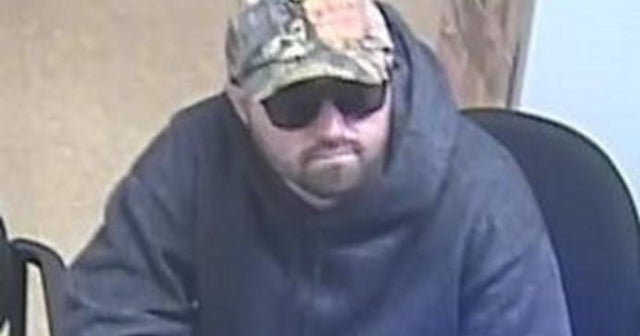 "Bearded Bandit" arrested after being spotted buying razors - CBS News