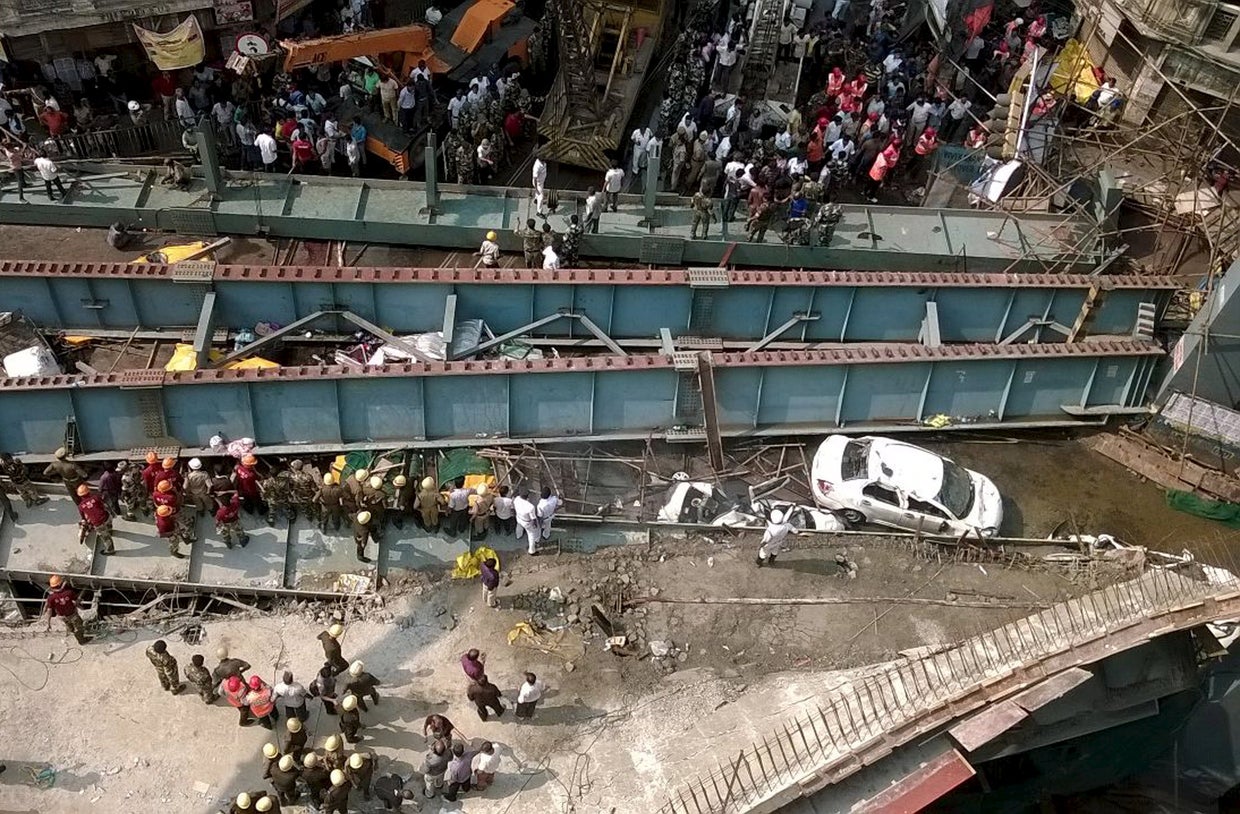 India highway overpass collapse in Kolkata leaves dead, injured - CBS News