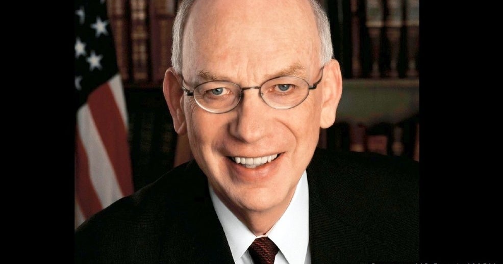 Ex-Utah Sen. Bob Bennett dies at 82 - CBS News