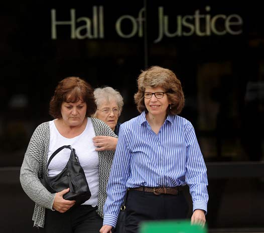 What led Jane Laut to fatally shoot her husband?