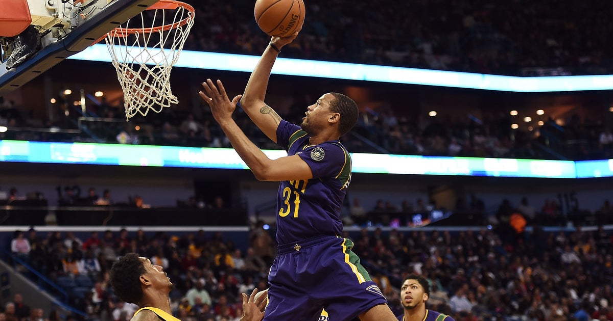 Police: NBA player Bryce Dejean-Jones fatally shot in Dallas - CBS News