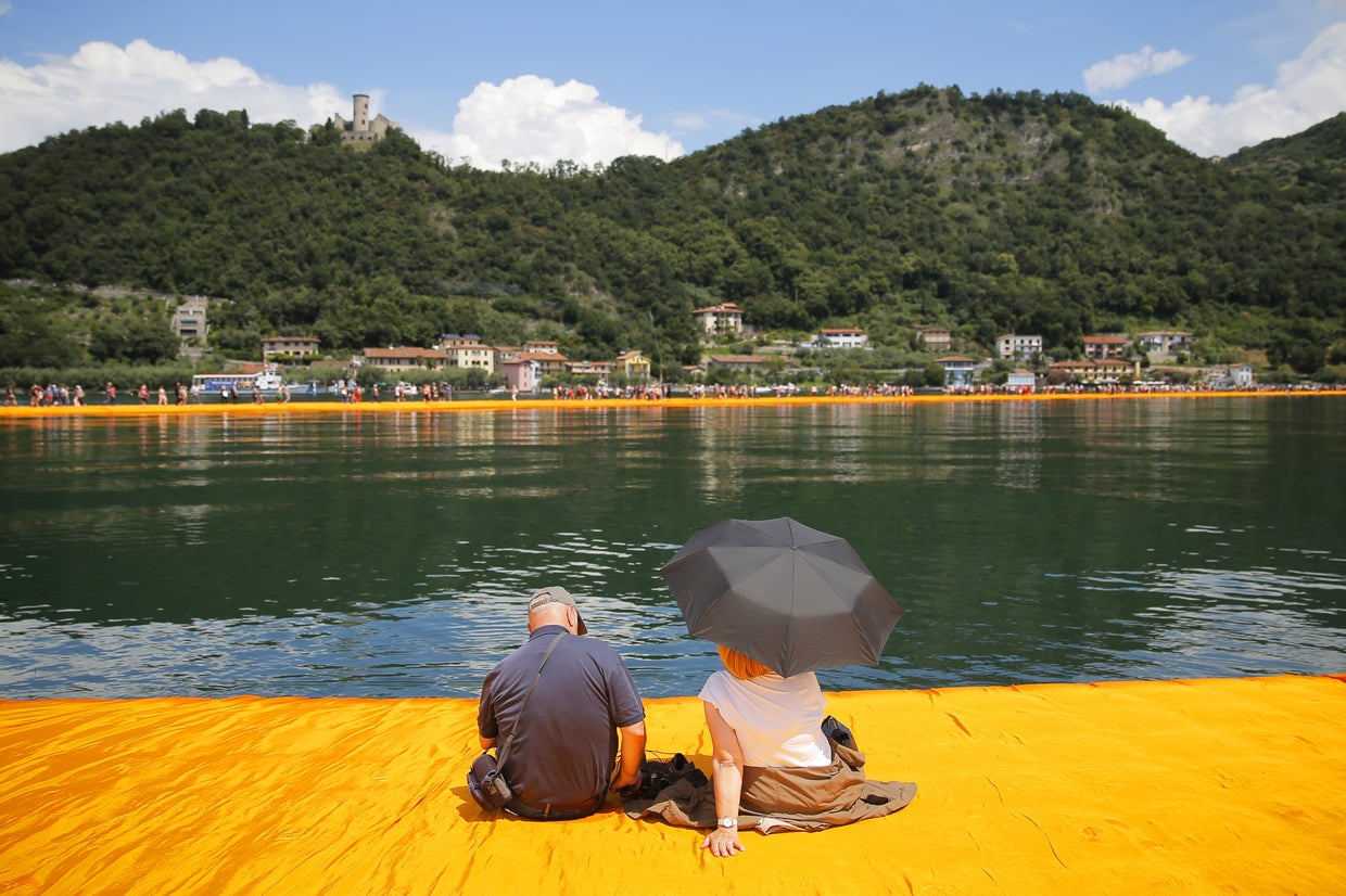 Walking on water with Christo