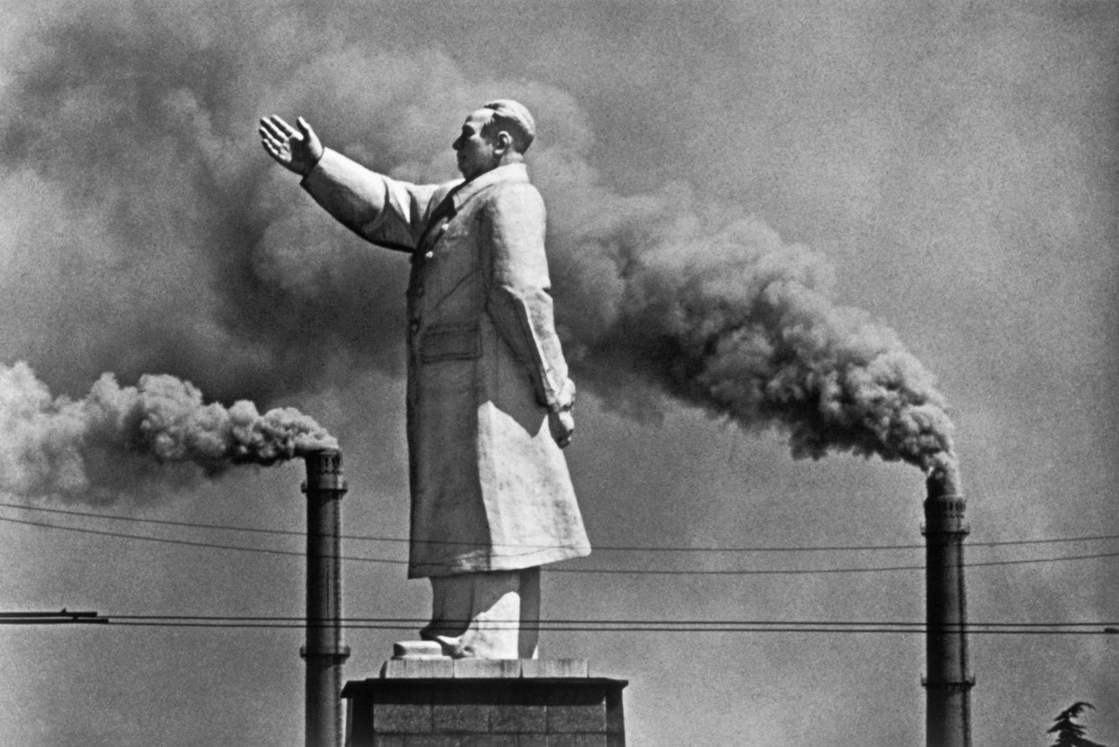 The famous images of photojournalist Marc Riboud