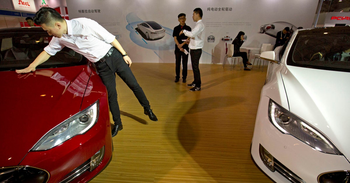 Tesla's Autopilot system under scrutiny in fatal China crash - CBS News