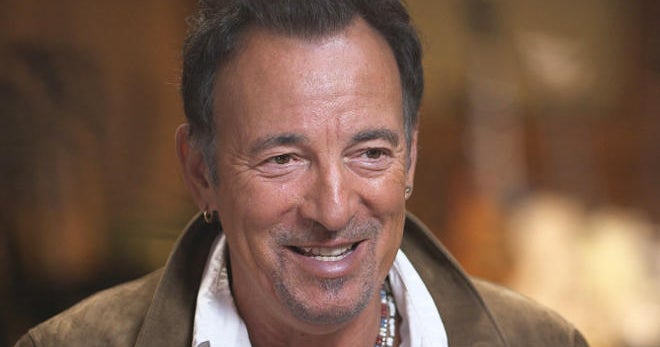 Bruce Springsteen on his bouts of crippling depression - CBS News