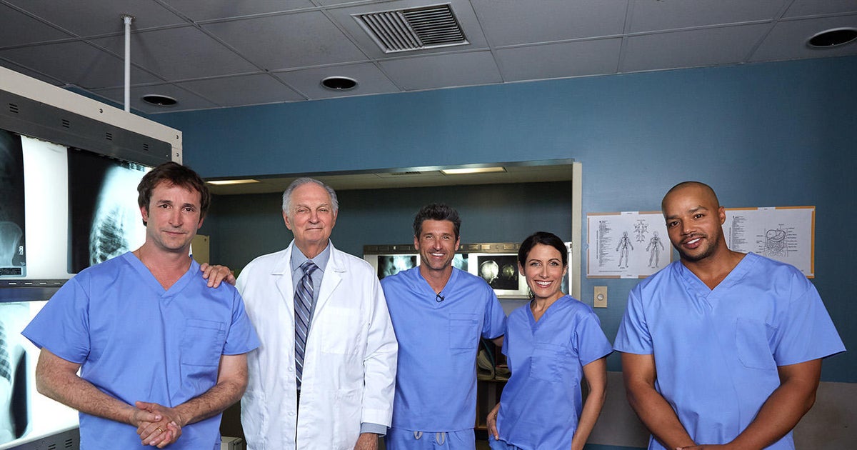 Lisa Edelstein wears scrubs again to save lives off-camera - CBS News