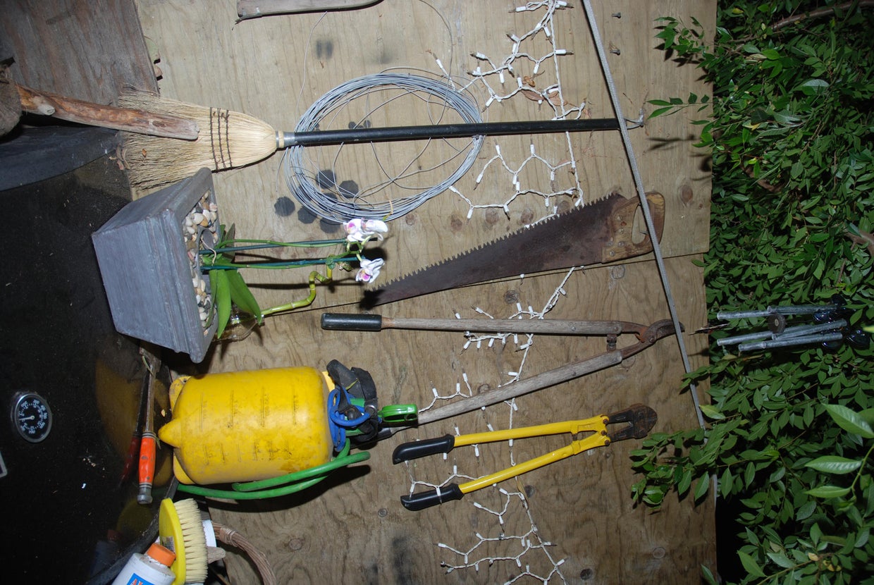 Clues and evidence in the murders of Julie Kibuishi and Sam Herr