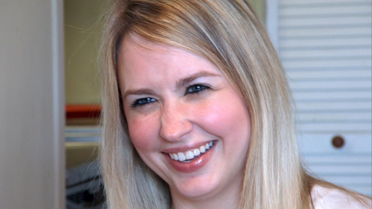 A stranger's selfless gift leads to love - CBS News