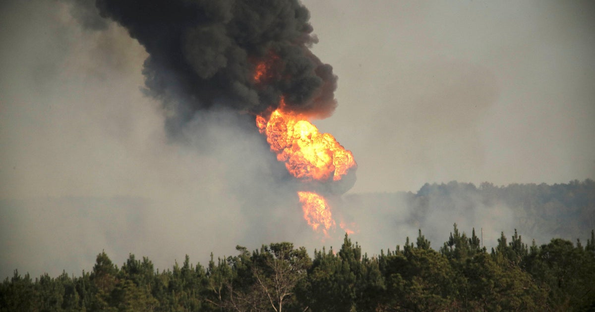 Pipeline blast threatens gasoline flow to much of Southeast -- again ...