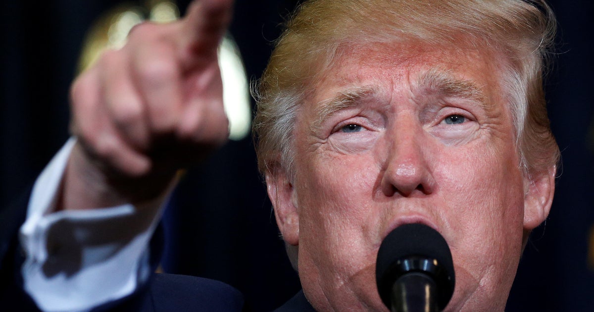 Donald Trump harps on Jay Z's "language" at pro-Hillary Clinton rally ...