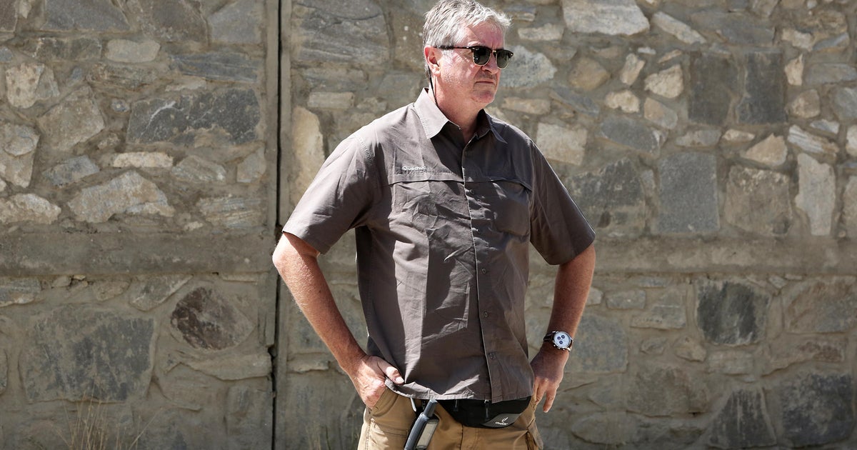 Why Richard Butler goes to war - CBS News