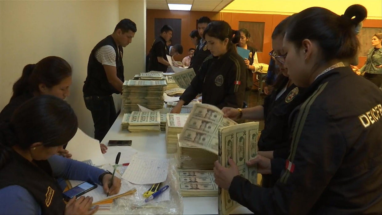 Secret Service makes massive counterfeit bust in Peru - CBS News