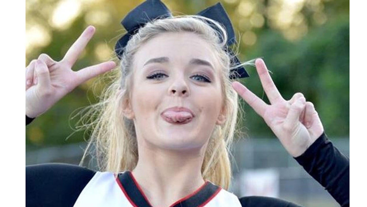 Football player found guilty of killing cheerleader ex-girlfriend - CBS ...