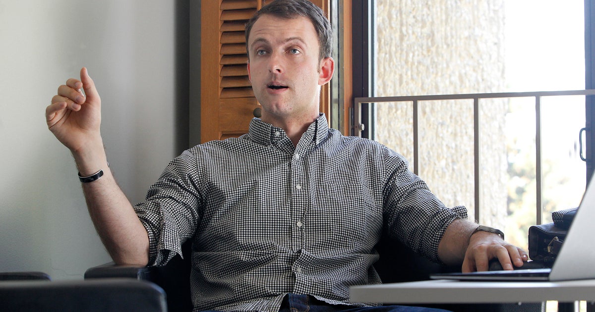 Afghan interpreters who aided U.S. military feel left behind - CBS News