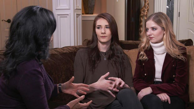 Jackie Evancho and sister Juliet on bonds and bullying - CBS News