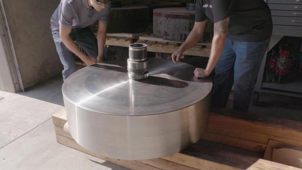 Making a better battery - CBS News