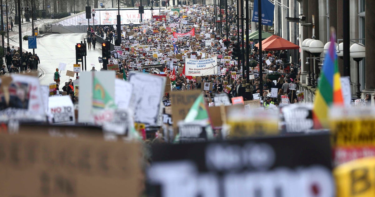 Anti-Trump protesters in London call for U.K. to withdraw state visit ...