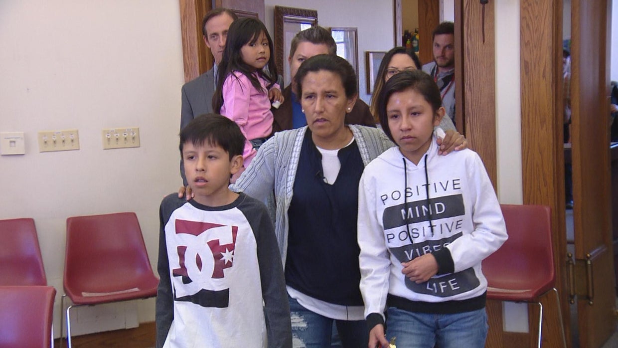 Activist Jeanette Vizguerra, detained by ICE in Colorado, seeks ...