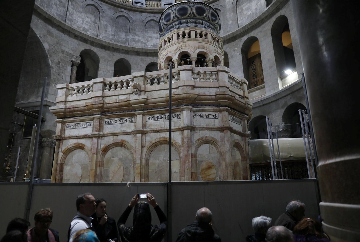 Historic restoration of Jesus' burial shrine