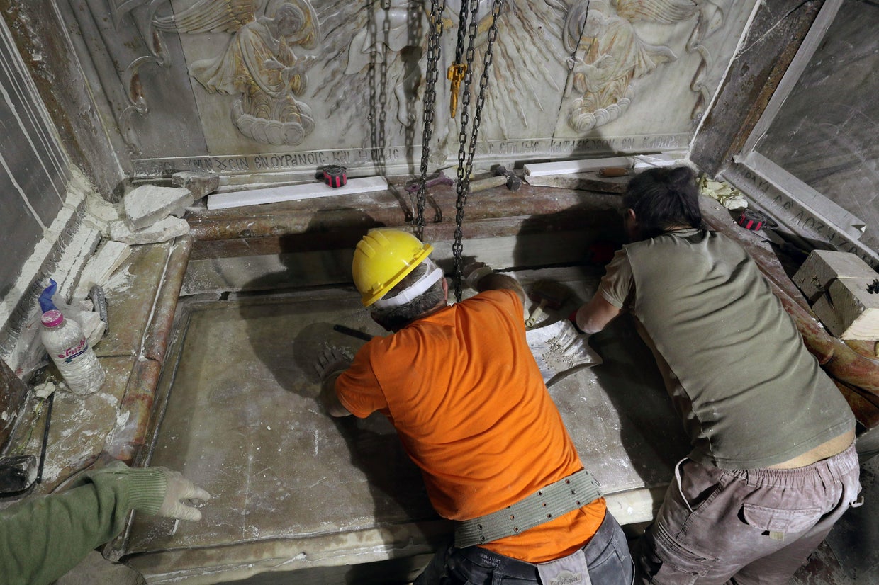 Historic restoration of Jesus' burial shrine