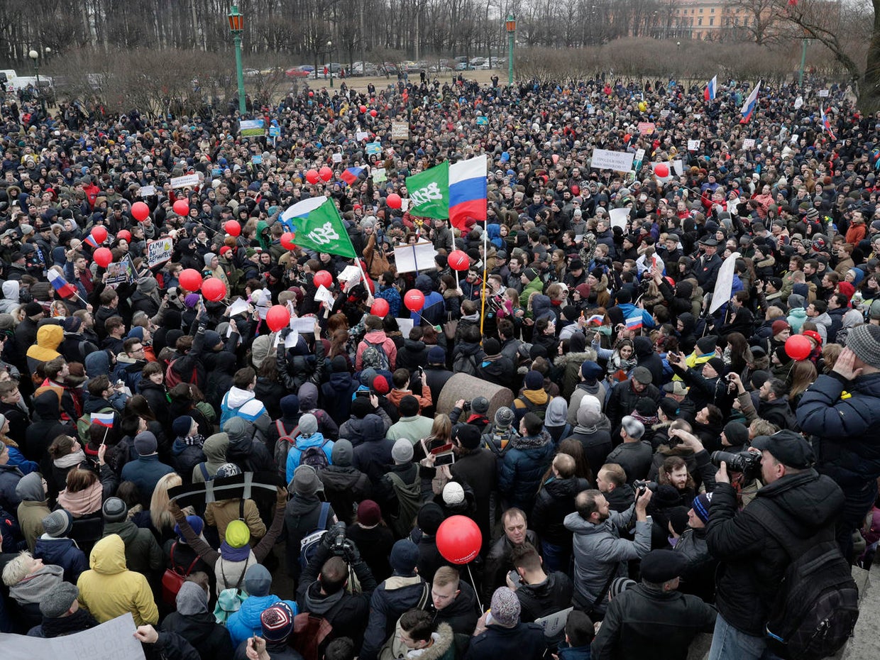 Hundreds arrested in Russia protests