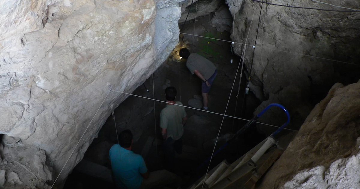 Prehistoric human bones may show signs of cannibalism - CBS News