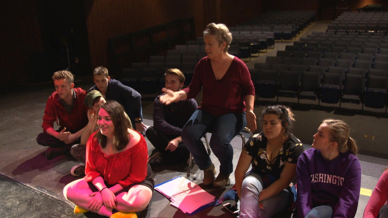 Oregon teacher to receive Tony award for excellence in theater ...