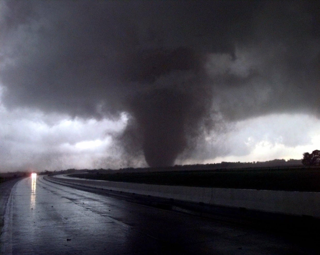 Craziest storm-chaser photos of tornado season