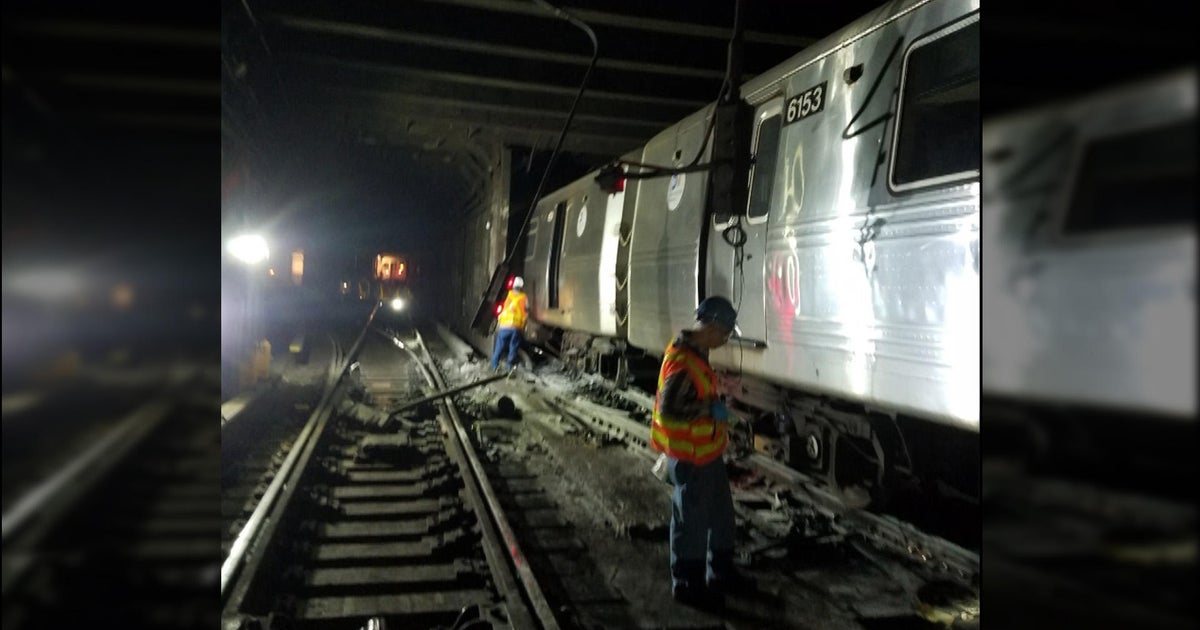 Supervisors suspended amid NYC subway derailment probe - CBS News