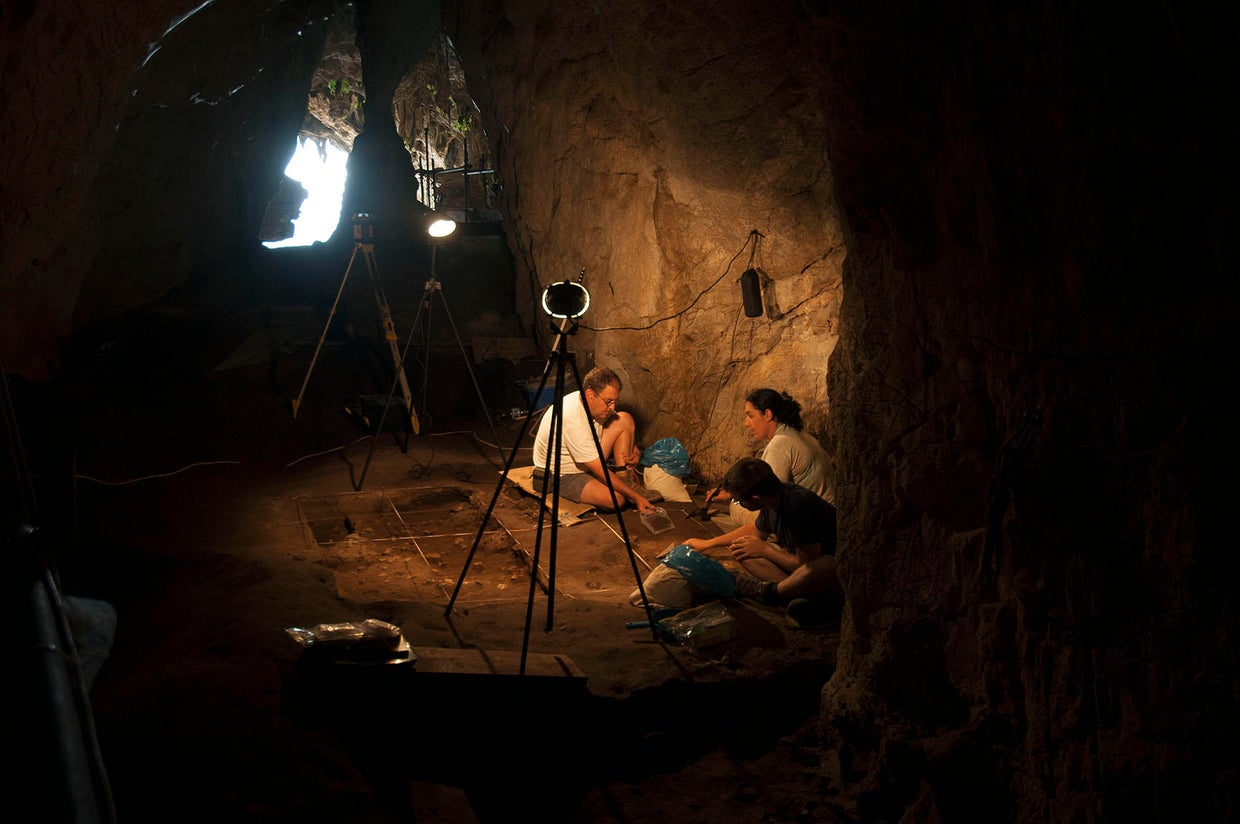 Gibraltar's "Neanderthal City" offers glimpse into life of humans ...