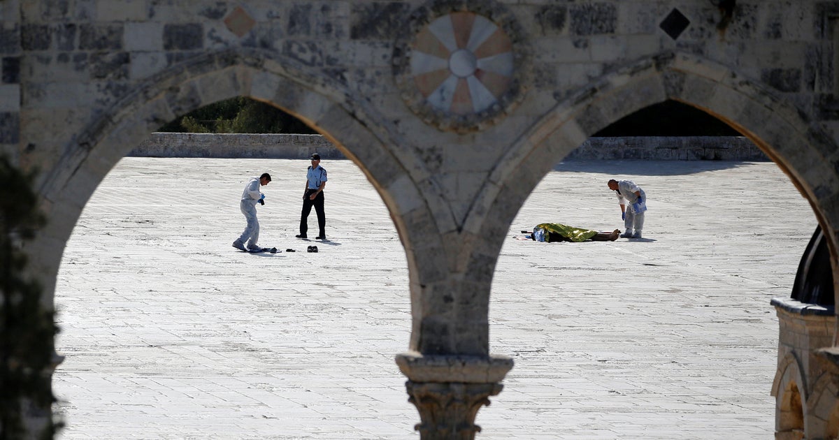 Jerusalem attack at Temple Mount in Old City sees Palestinian gunmen ...