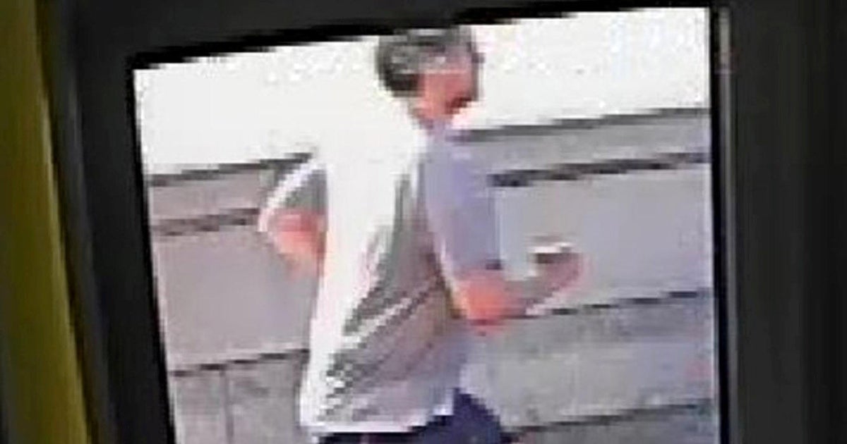 Putney Bridge jogger investigators arrest suspect after police release ...