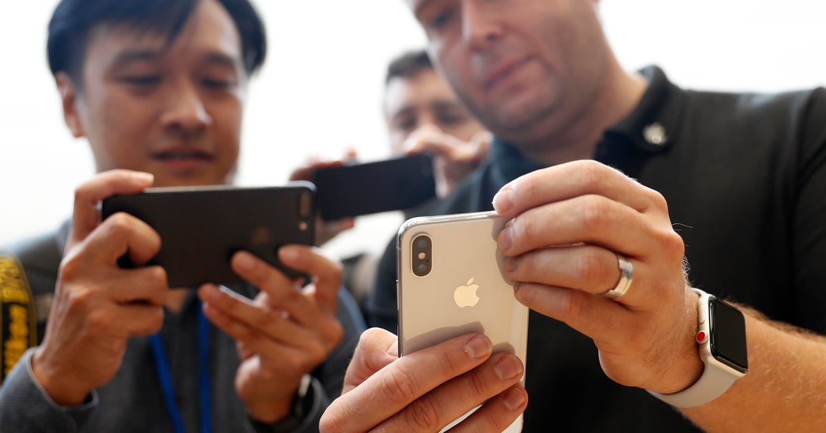 Pretending to be rich? All it takes is an iPhone - CBS News