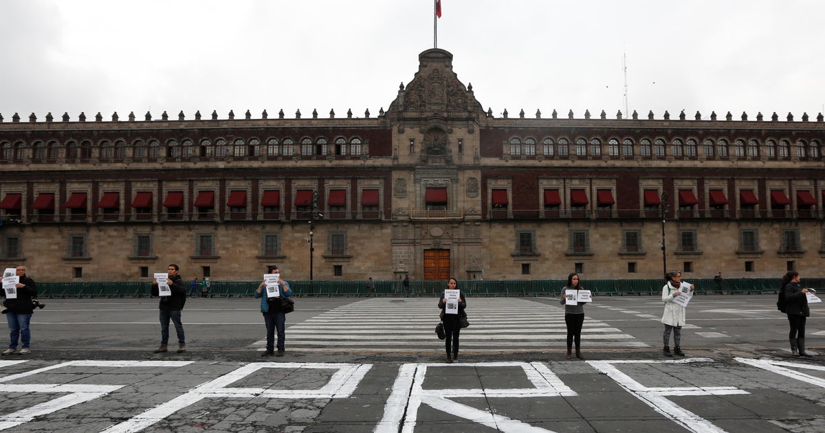 Body of abducted journalist found in central Mexico - CBS News