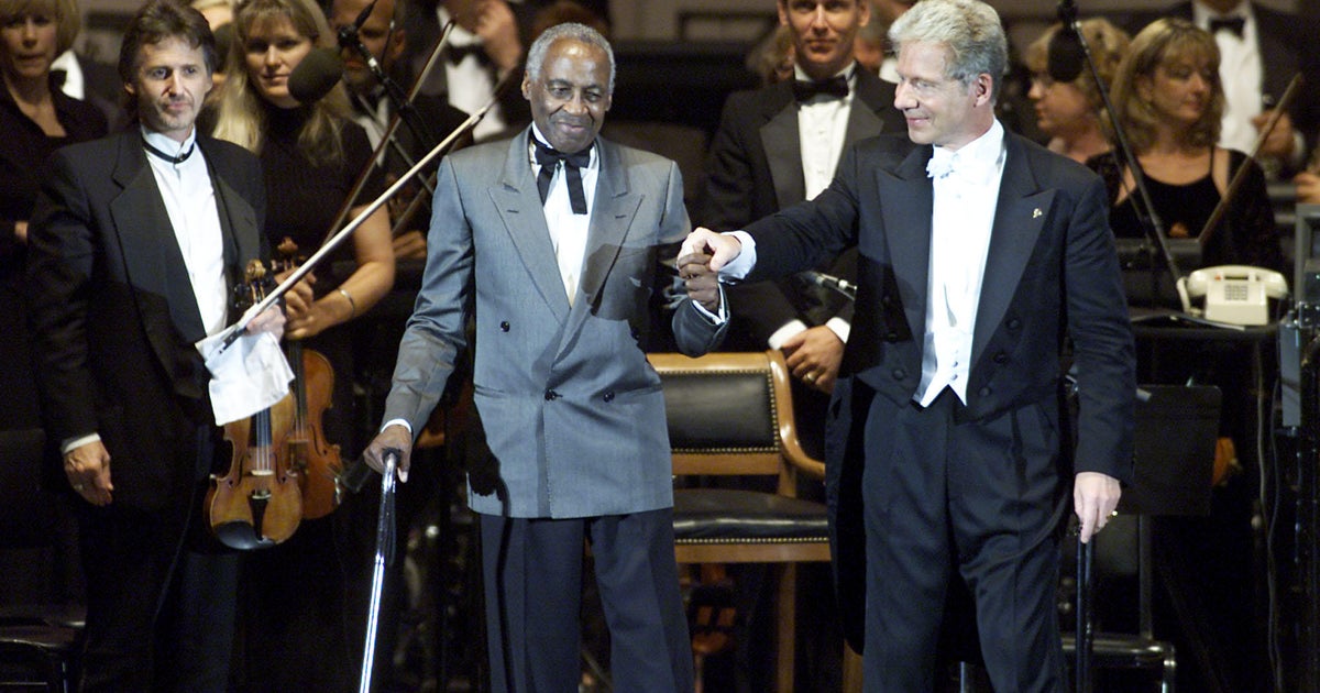 Robert Guillaume, Emmy Award-winning actor, dead at 89 - CBS News