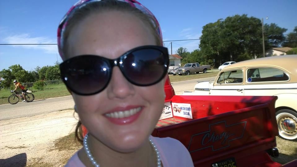 Texas church shooting victims: Pregnant mother, children among lives ...
