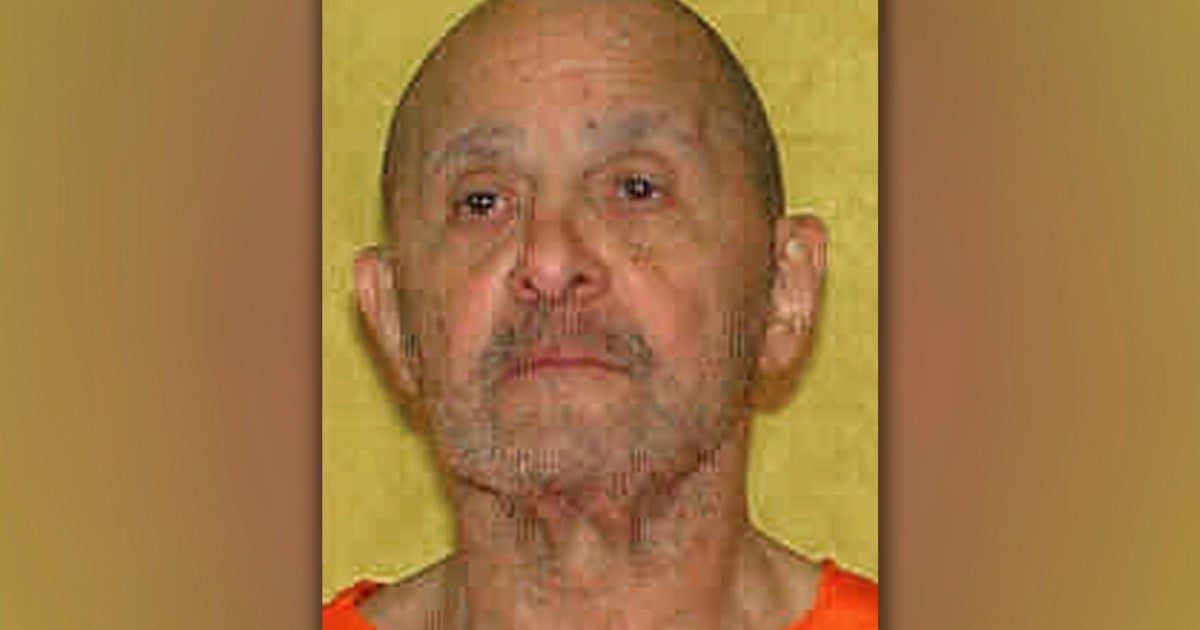 Ohio inmate getting pillow to help him breathe during execution - CBS News