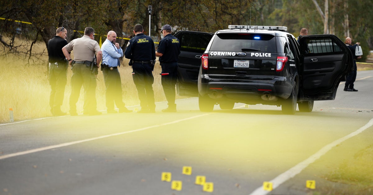 California shooting suspect Kevin Janson Neal's mom says son called her ...