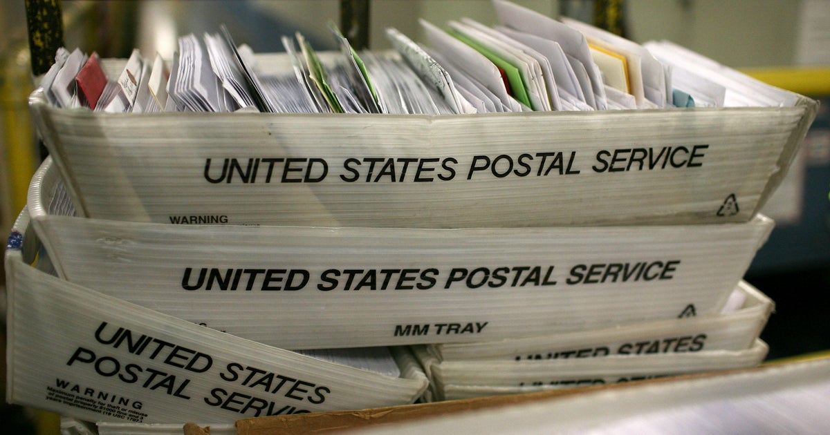 Former U.S. Postal Service worker admits burning mail for months - CBS News