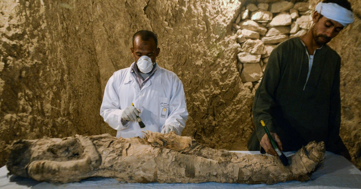 Egypt discovers 3,500-year-old tombs in ancient city of Luxor - CBS News