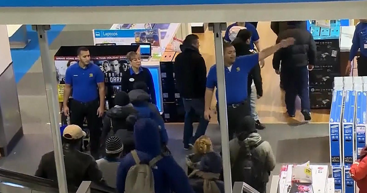 Stores were ready for last-minute "Panic Saturday" shoppers - CBS News