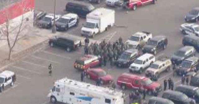 Gunman kills 1 deputy, wounds 4 others in Colorado - CBS News Gunman kills 1 deputy, wounds 4 others in Colorado - CBS News